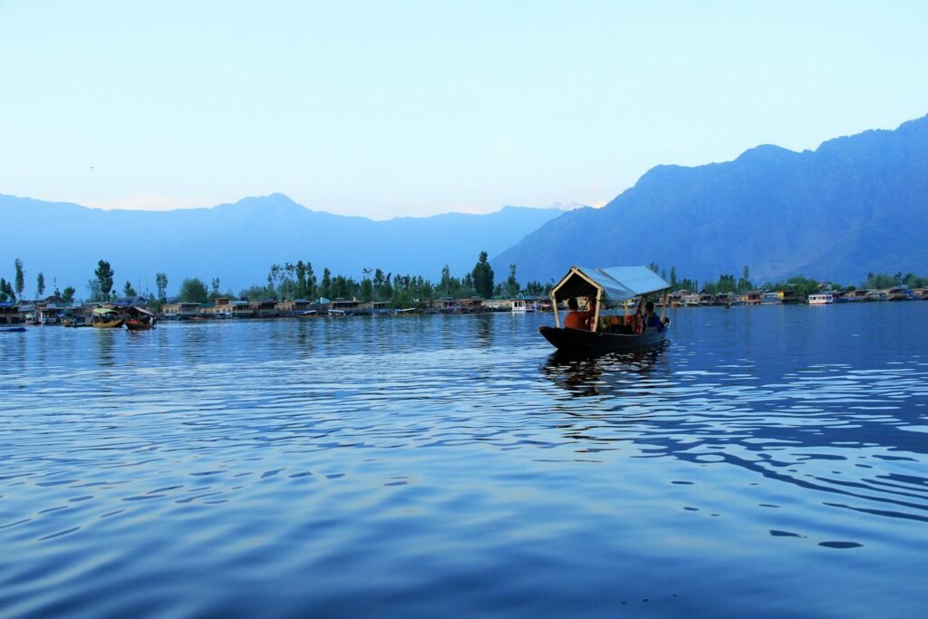 Night cafes in Srinagar | EtourismKashmir.com
