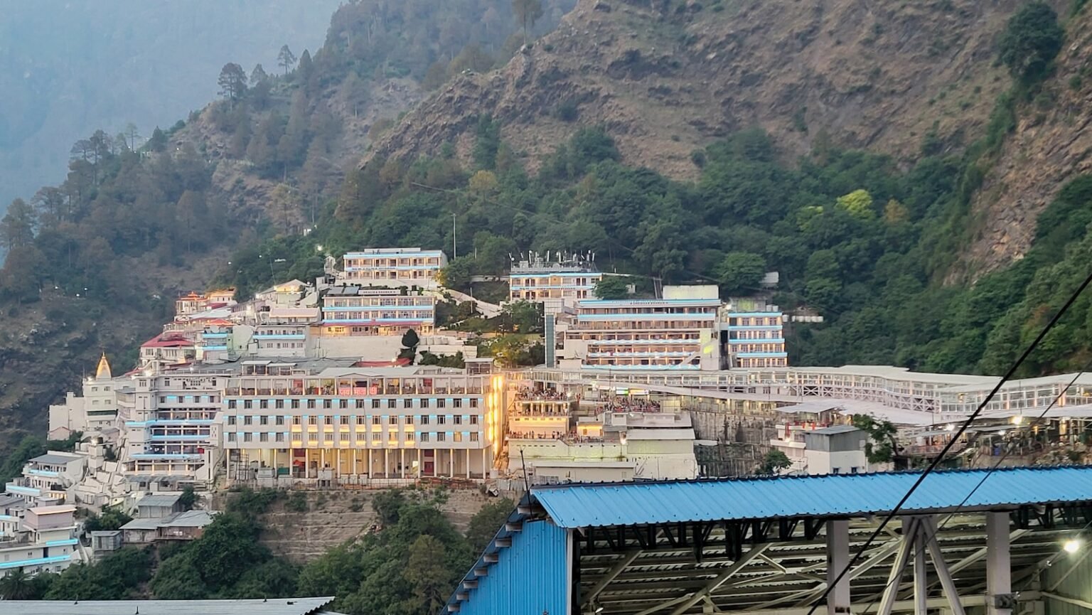 Vaishno Devi Yatra routes explained | EtourismKashmir.com